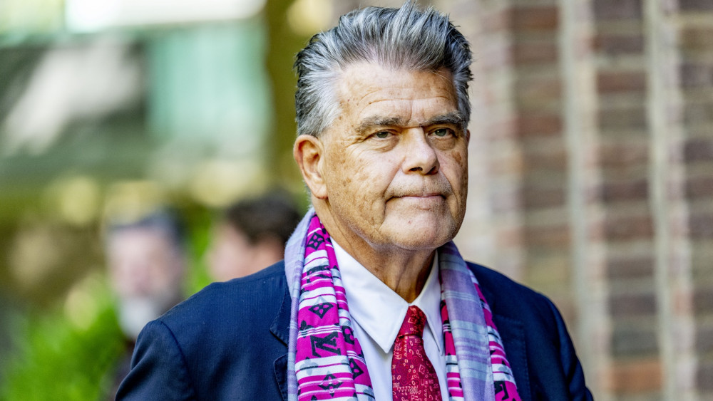 Zoon van Emile Ratelband zou al weken vermist zijn, voor het laatst ...