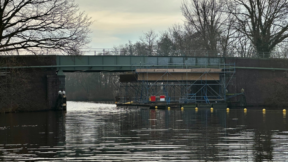 Brug Kortenhoef tijdelijk open voor langzaam verkeer - NH Nieuws