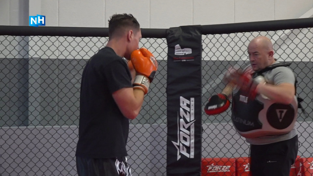 Laatbloeier Mark Trijsburg maakt in Duitsland kickboksdebuut op Glory ...